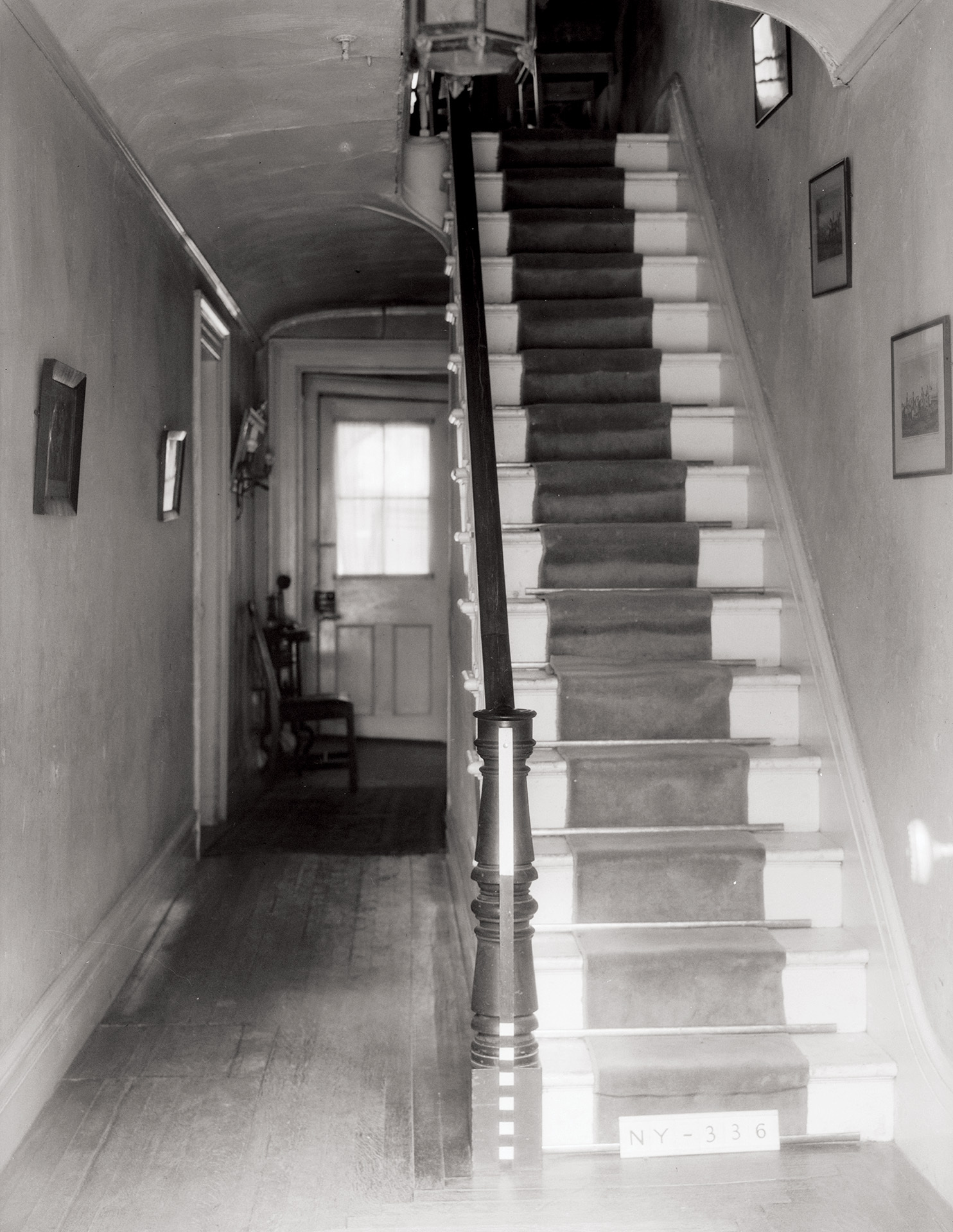 Dutch Colonial Architecture & Trim Styles | Mouldings One